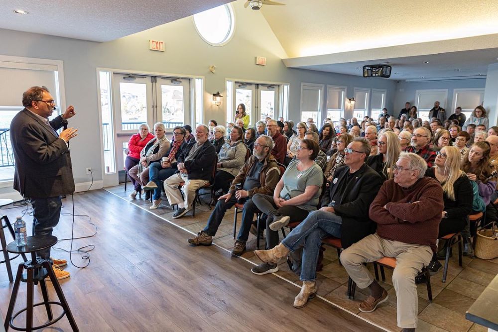 Alberta NDP says UCP "delivered a giant lump of coal" just before ...