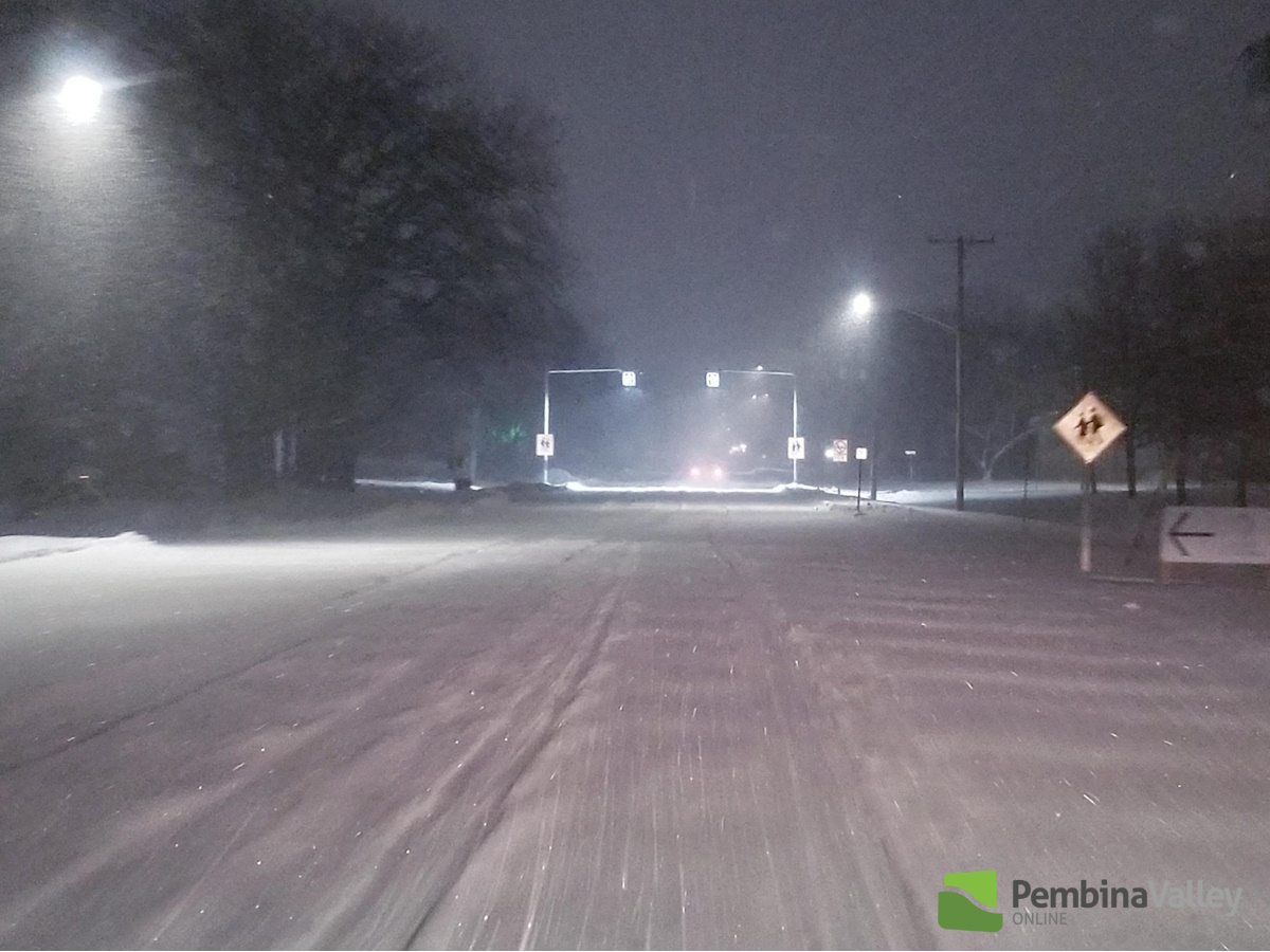 Mild, snowy weather prompts reminder from Altona police ...
