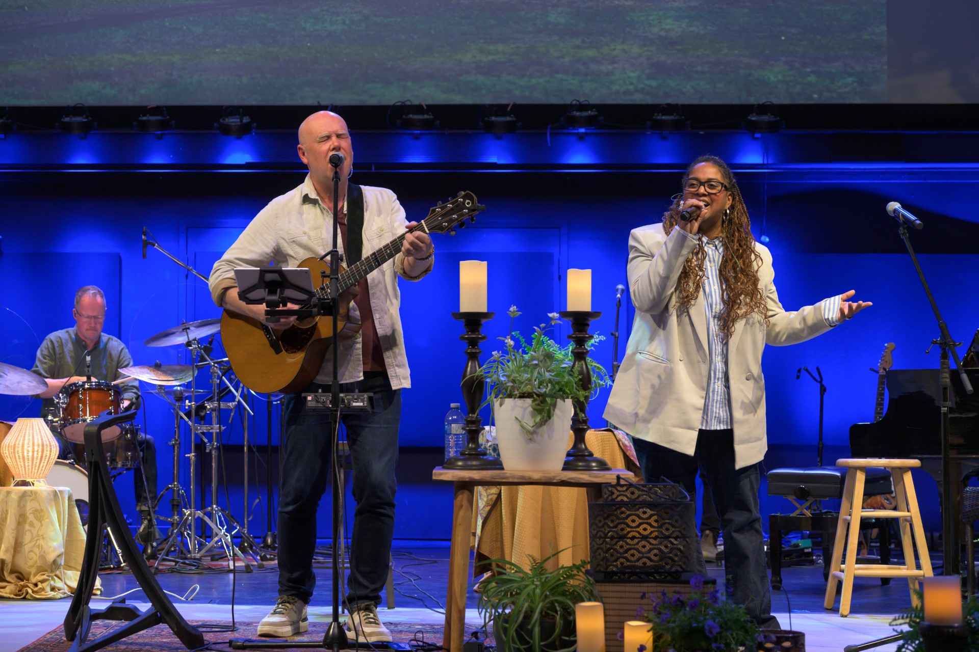 Brian Doerksen & Marika Siewert online Christmas Special THIS SUNDAY ...