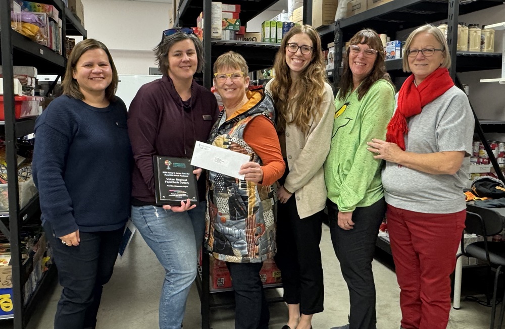 Vulcan food bank gets huge donation, just in time for Christmas ...