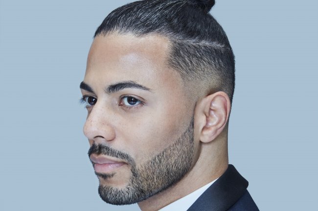 Samy Moussa's relationship with the audience and the past at the ...