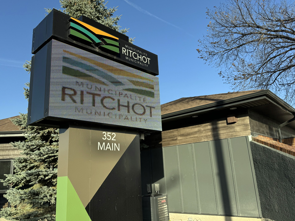 Ritchot now offering lifetime registration for dogs - SteinbachOnline ...