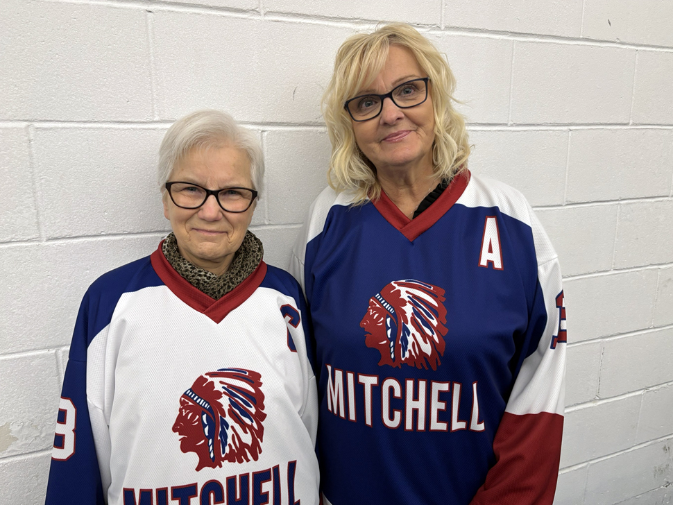 Mitchell celebrates first Menno Night with a full barn and local hockey ...