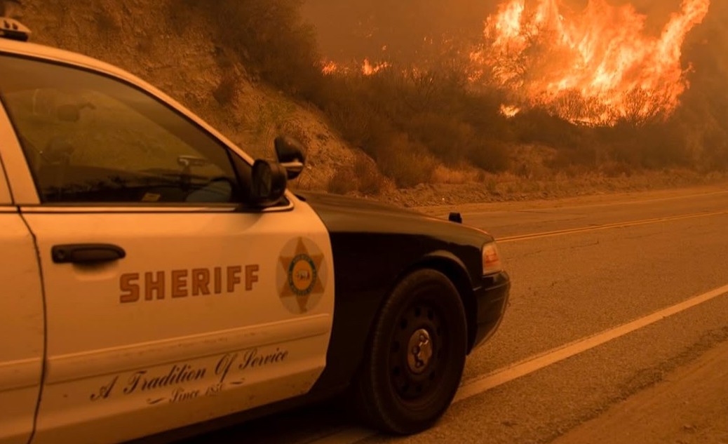 Alberta crews ready to assist California in devastating wildfire fight ...