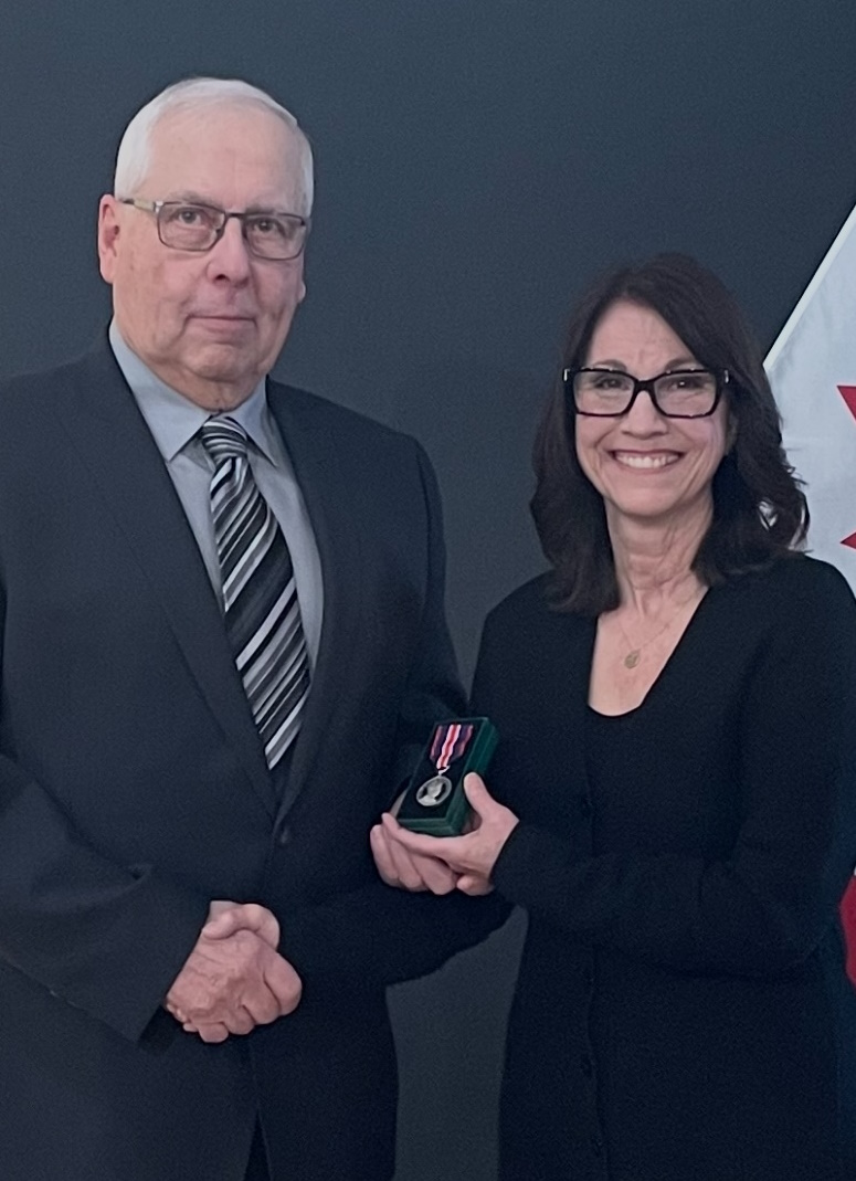 Lake Lenore's Beryl Bauer recognized with King Charles III Coronaton ...