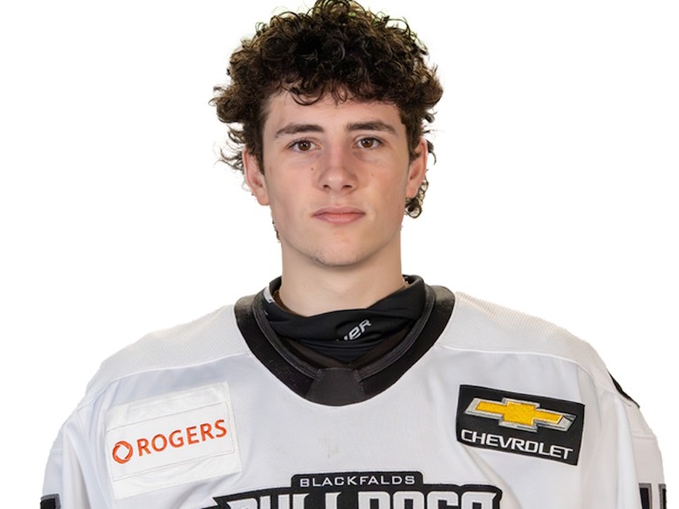 Bulldogs sign forward with NCAA Division I commitment ...