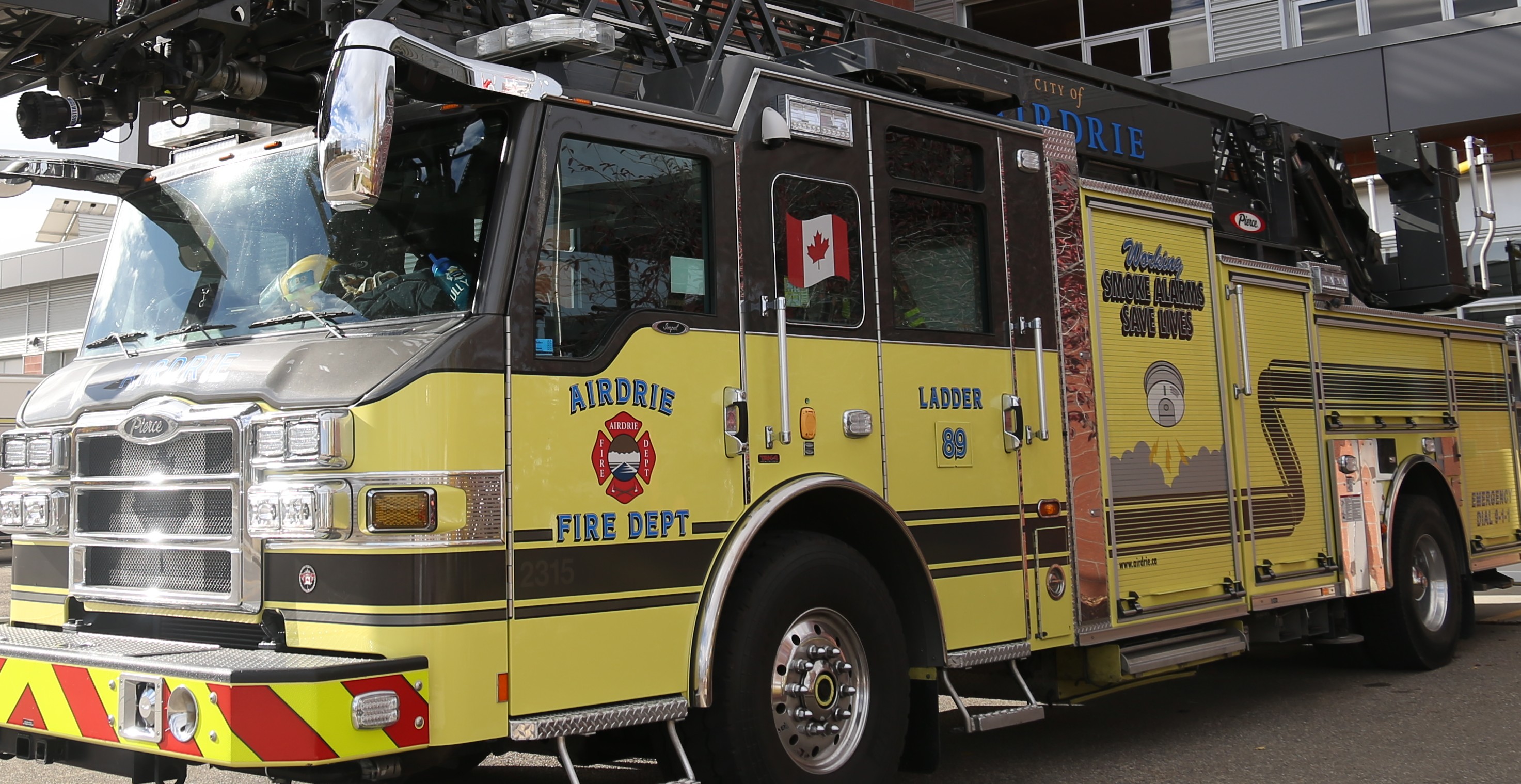 Town officials provide update on predawn blaze near Airdrie ...