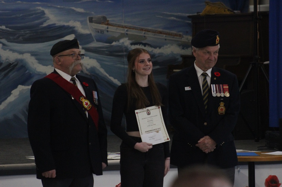 Strathmore Legion awards students for Remembrance Day art ...