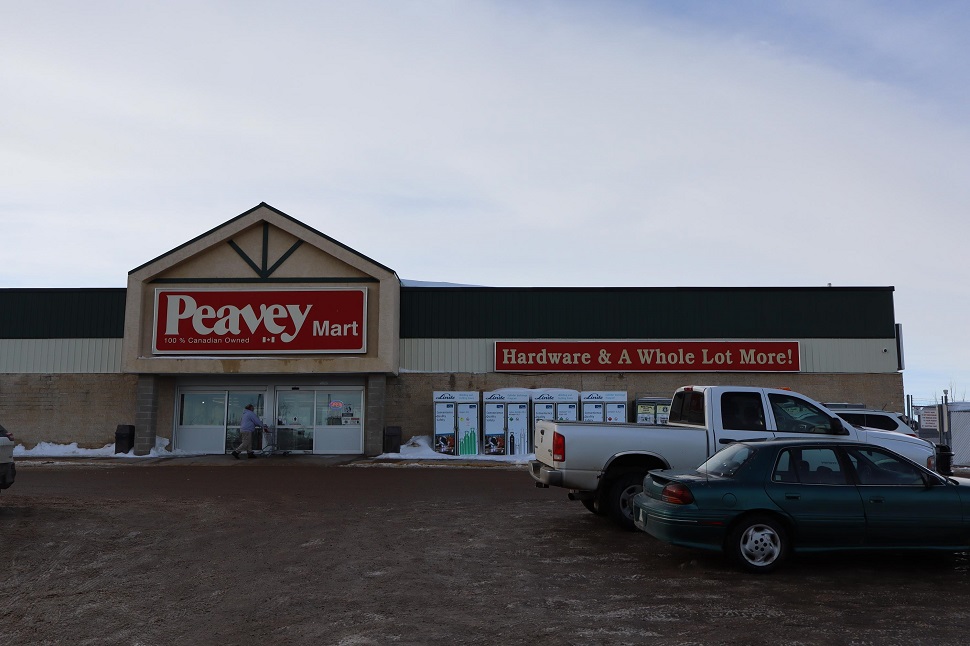 Peavey Mart to close all Canadian stores including Swift Current ...