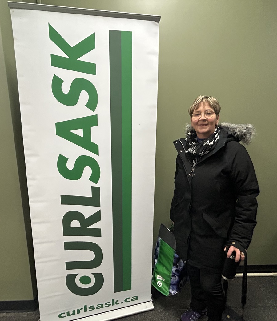 Team Barker, coach Sherry Anderson at 2-0 entering Tuesday action at ...