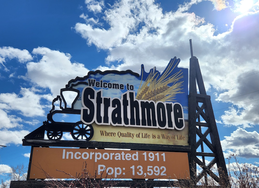 Enter the Hometown Roots Photo Contest to raise money for your ...