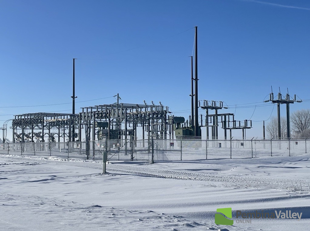 Record-breaking power demand forces Manitoba Hydro to buy extra ...