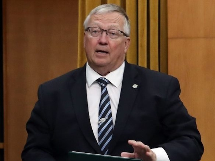 Longtime MP Earl Dreeshen not running in next federal election ...