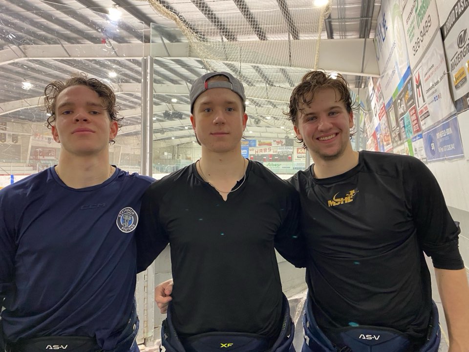 Pistons' power play shines in 6-1 win over Terriers - SteinbachOnline ...