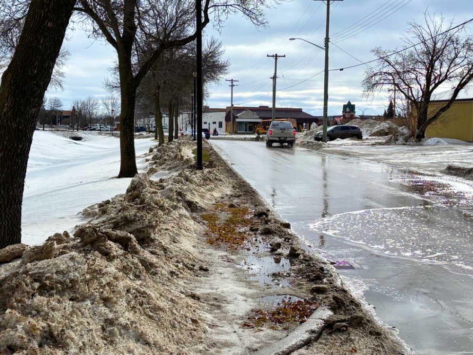 Steinbach, Hanover public works hard at work in February melt ...