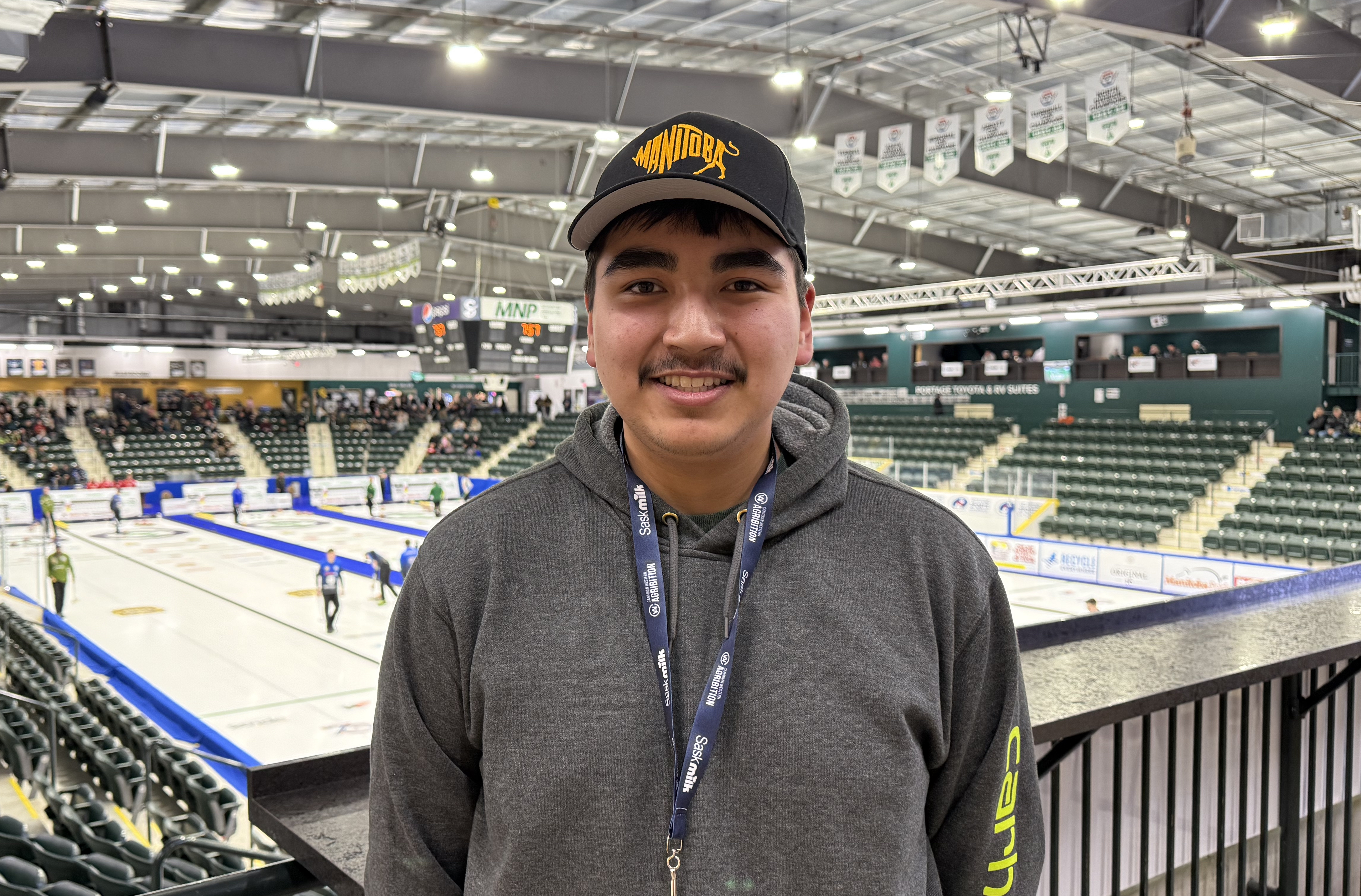 ️Local junior curler sends out ceremonial first rock of Men's ...