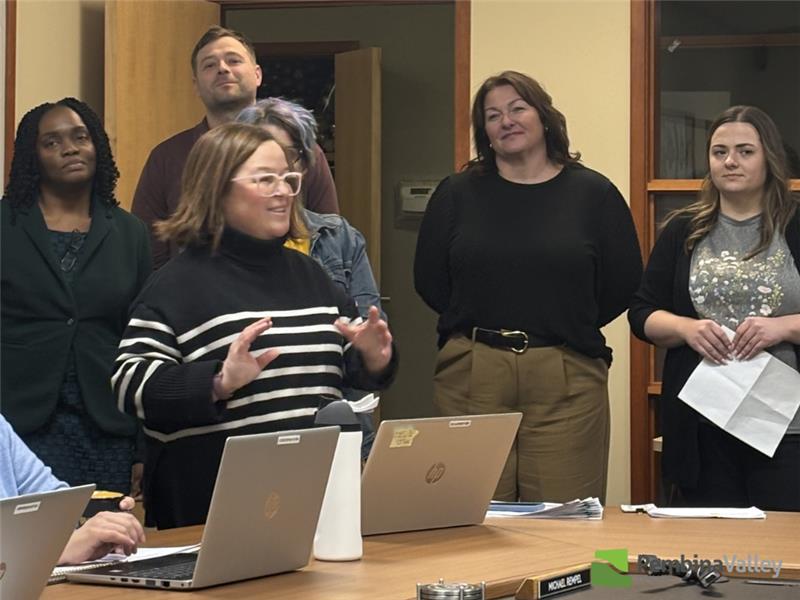 Building Thinking Classrooms in GVSD — Pine Ridge School ...