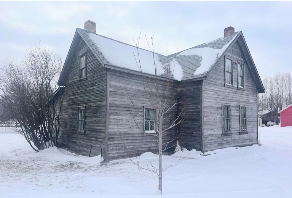 Fort la Reine Museum seeks Municipal Heritage status for houses ...