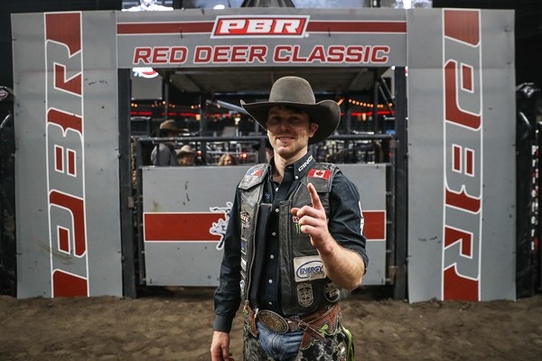 Buttar back in first place after PBR Canada Cup win in Red Deer ...