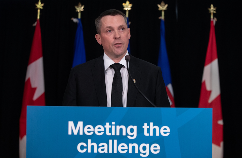 Alberta economy back in the red with $5.2-billion deficit budget ...