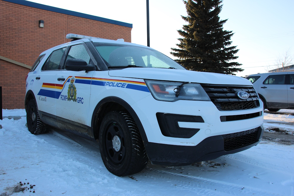 RCMP find woman after reported identity fraud at bank - StrathmoreNow ...