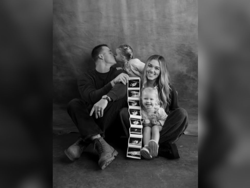 New baby, new season: Sadie Robertson Huff shares pregnancy news amidst ...
