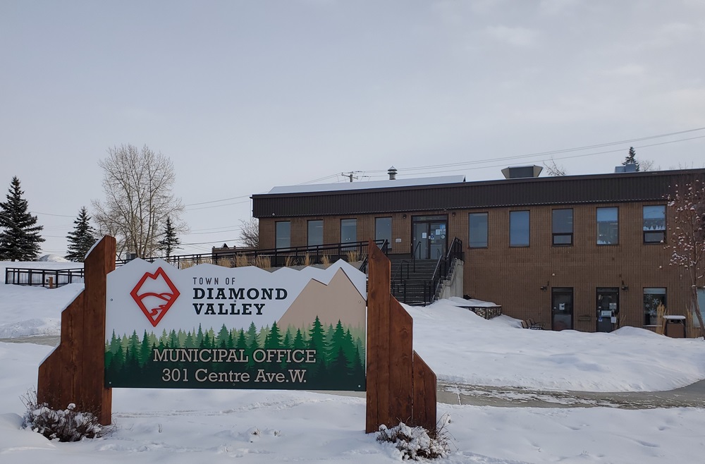 It's tax season, and Diamond Valley wants to help - OkotoksOnline.com ...