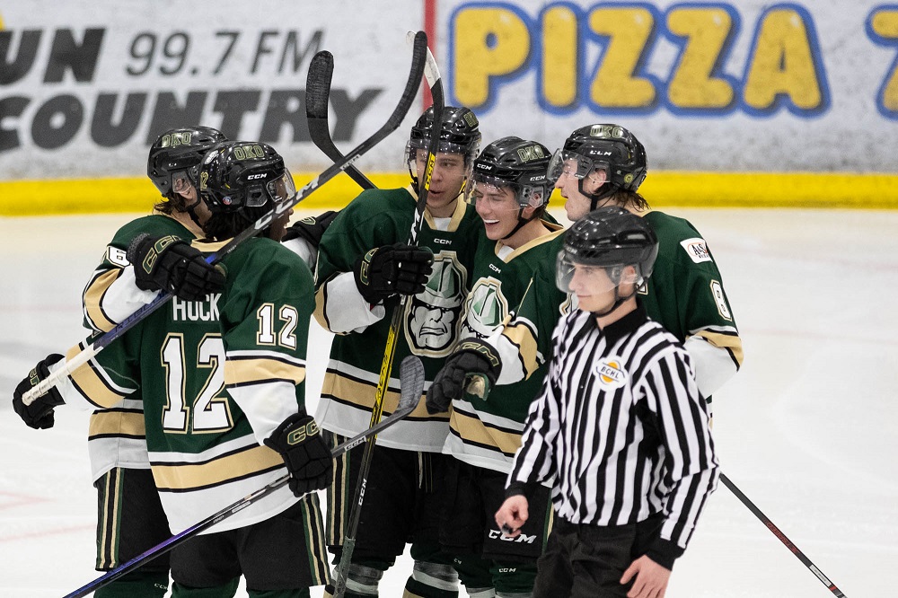 Okotoks Oilers weekend went to the Dogs - OkotoksOnline.com - Local ...