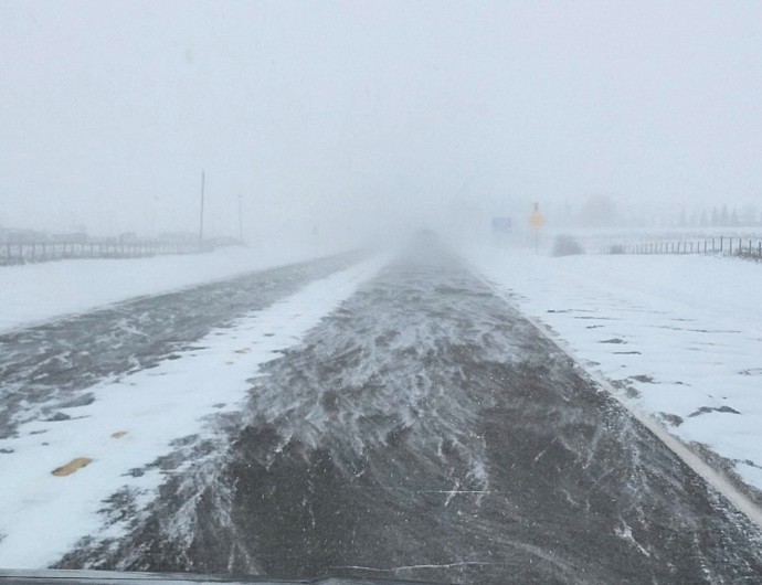 Cochranites contend with near white-out road conditions - CochraneNow ...