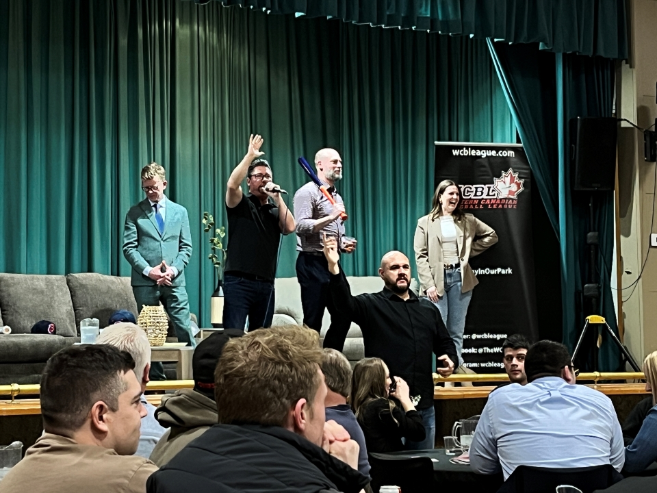 Jamie Campbell & John Axford headline successful Beavers Sports Dinner ...