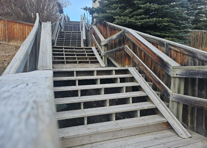 Bow Ridge stairs to close for maintenance next week - CochraneNow ...