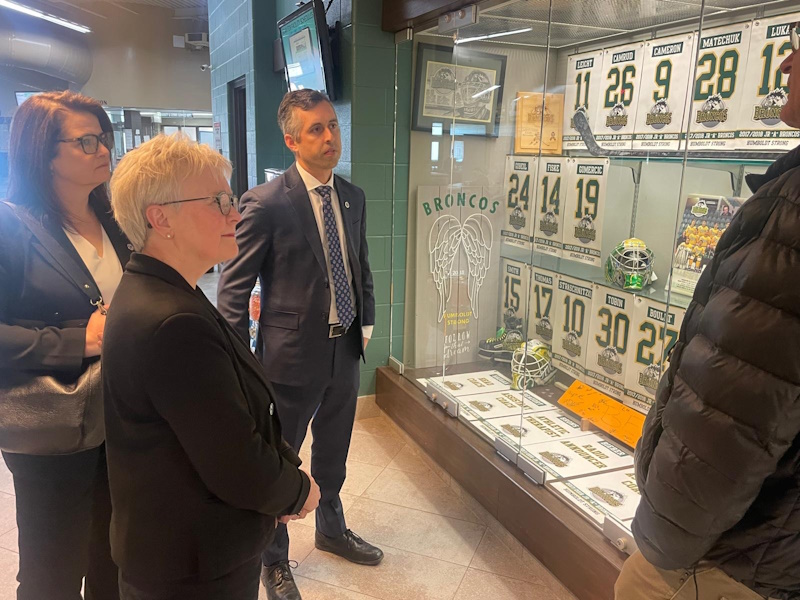NDP Leader Carla Beck reflects on trade situation during visit to ...