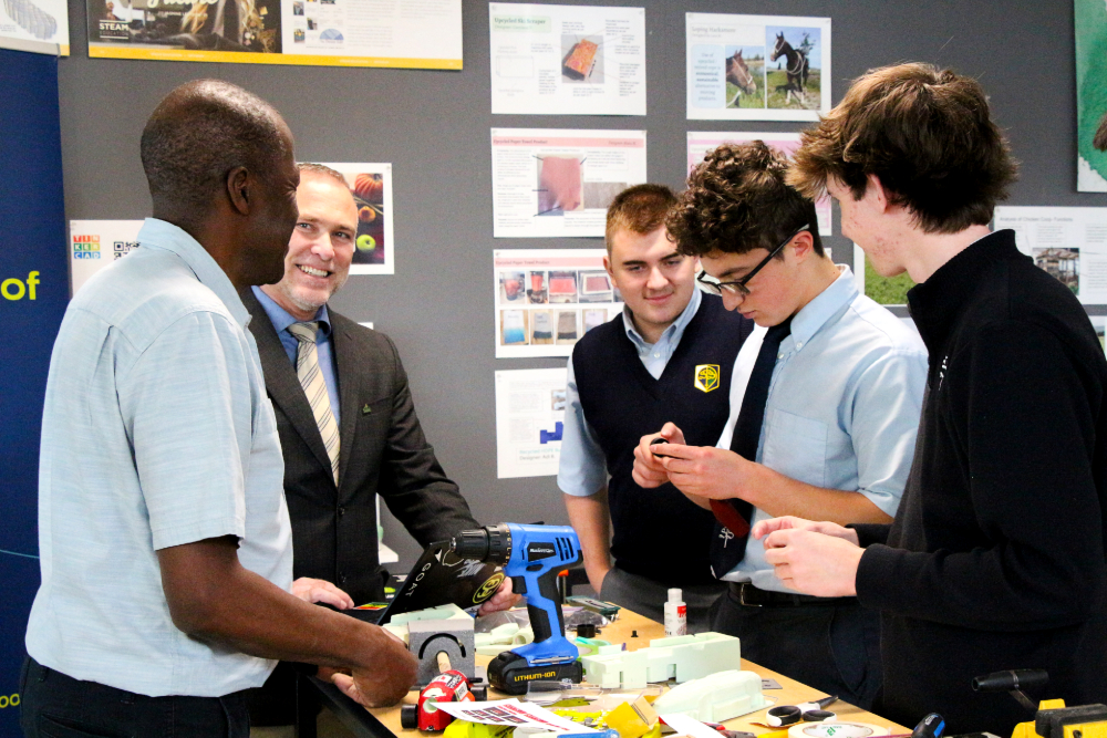 Foothills County students are racing CO2 powered Formula 1 cars ...