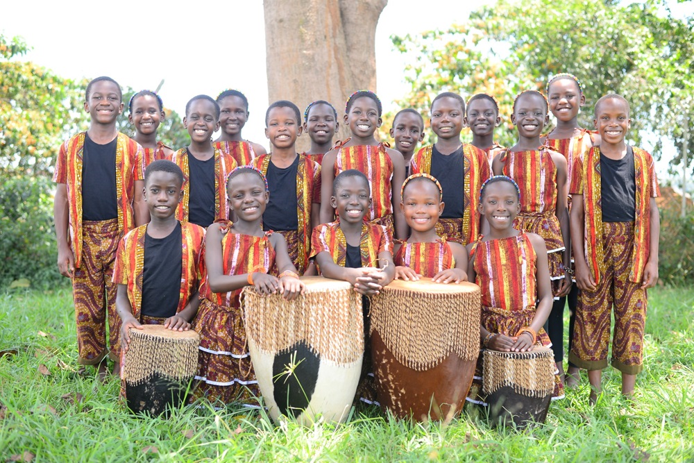 African Children's Choir celebrates 40 years with a tour coming to High ...