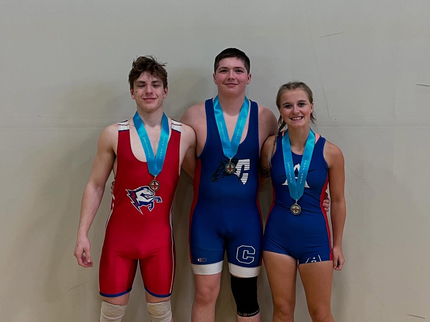 Local wrestlers win provincial medals - SwiftCurrentOnline.com - Local ...
