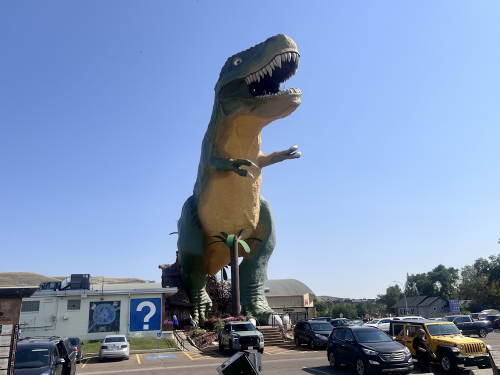 Follow-up on the petition to bring Tyra the T-Rex to Cochrane: Mayor ...