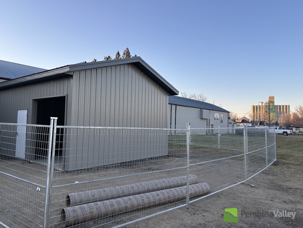 Cargill donates $30,000 to Elm Creek Skating Rink’s grand project ...