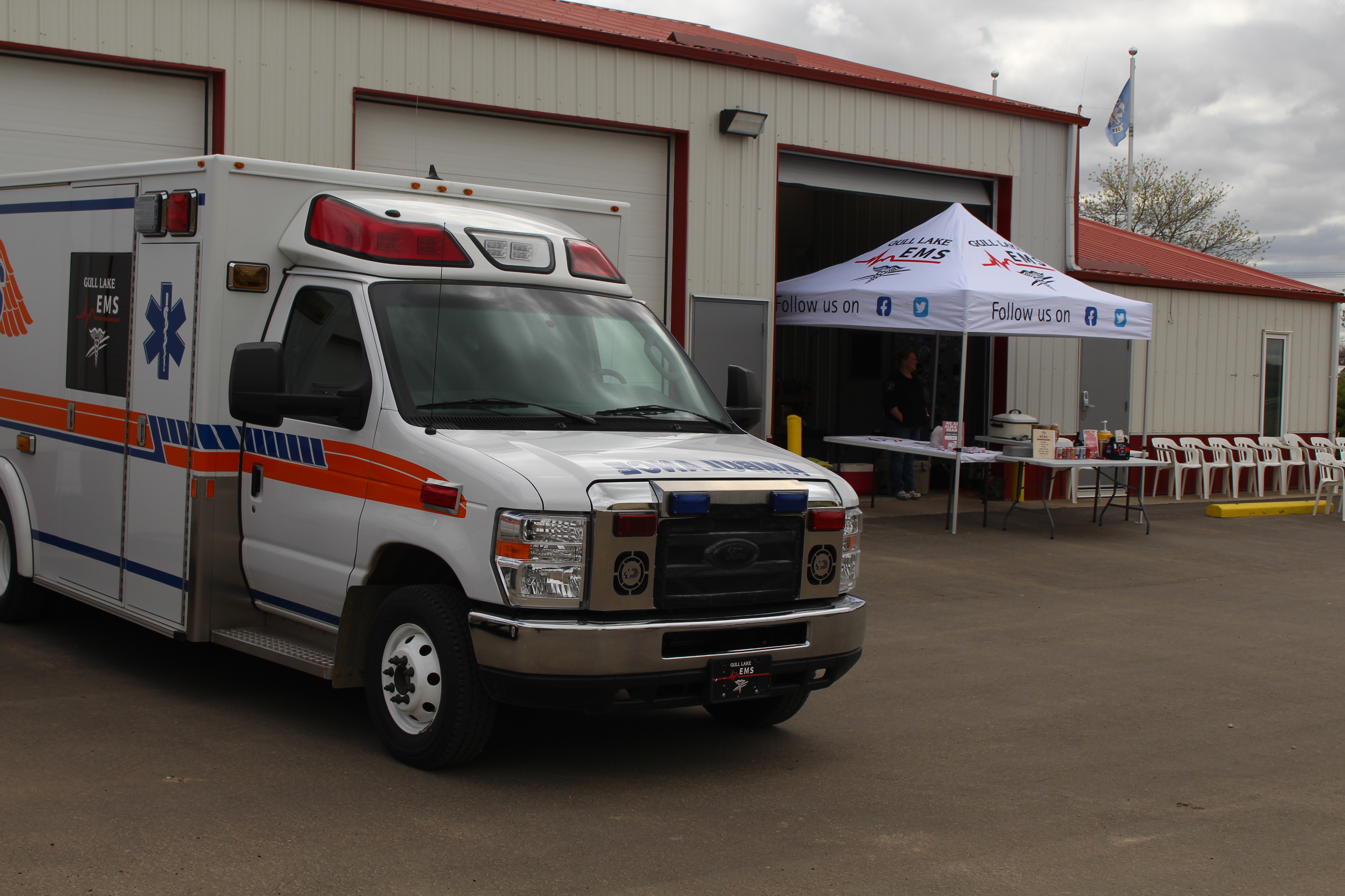 Elks Hall sets up for Easter fun with EMS - SwiftCurrentOnline.com ...