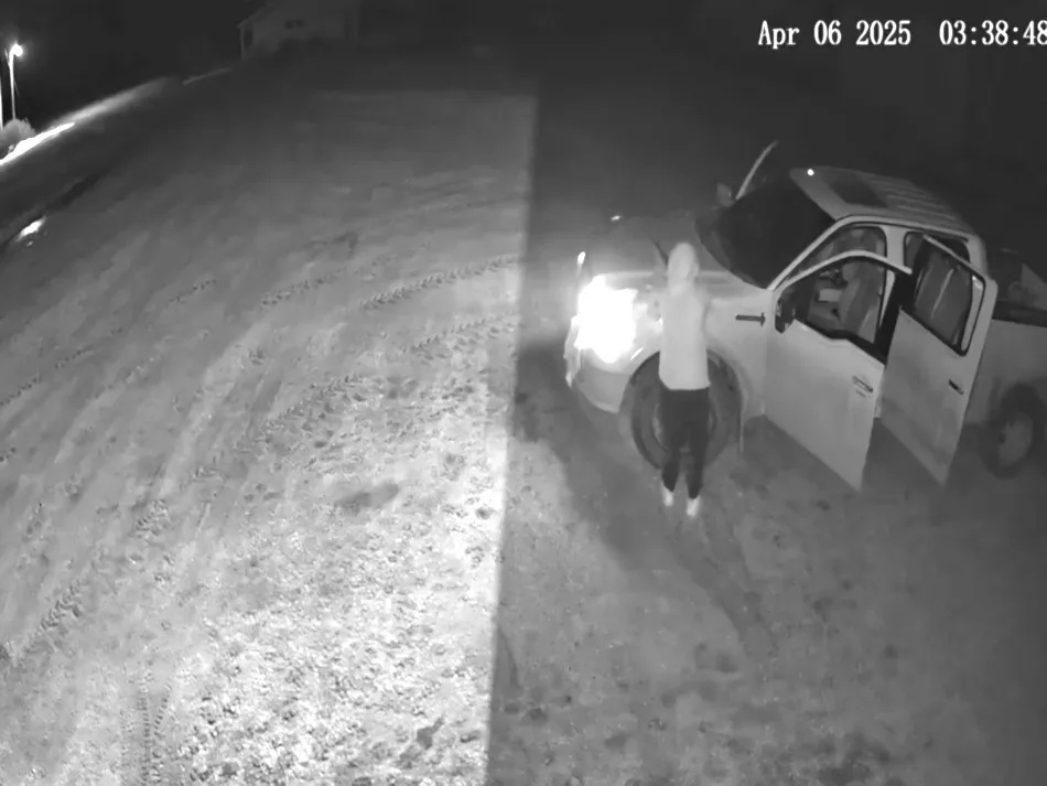 Manitoba farmer describes terrifying armed robbery on family farm ...