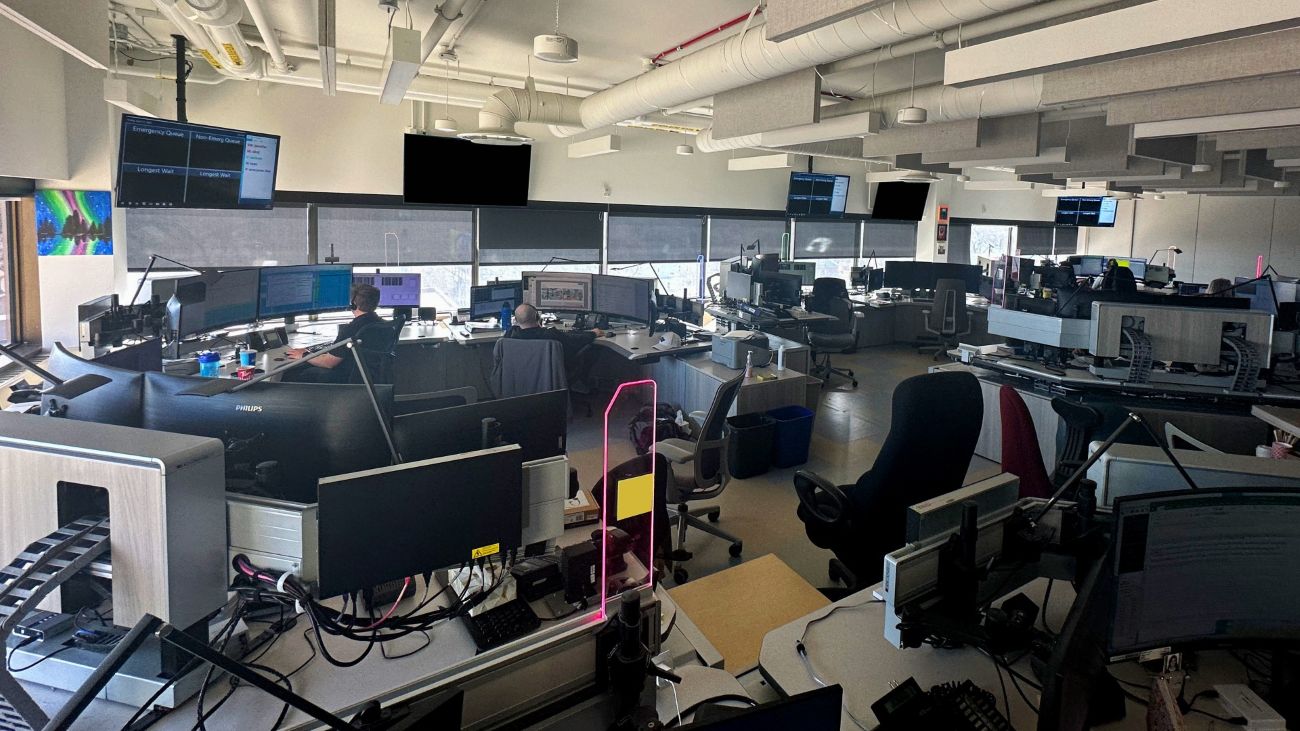 Honoring the unsung Heroes, the voice at the other end of a 911 call ...