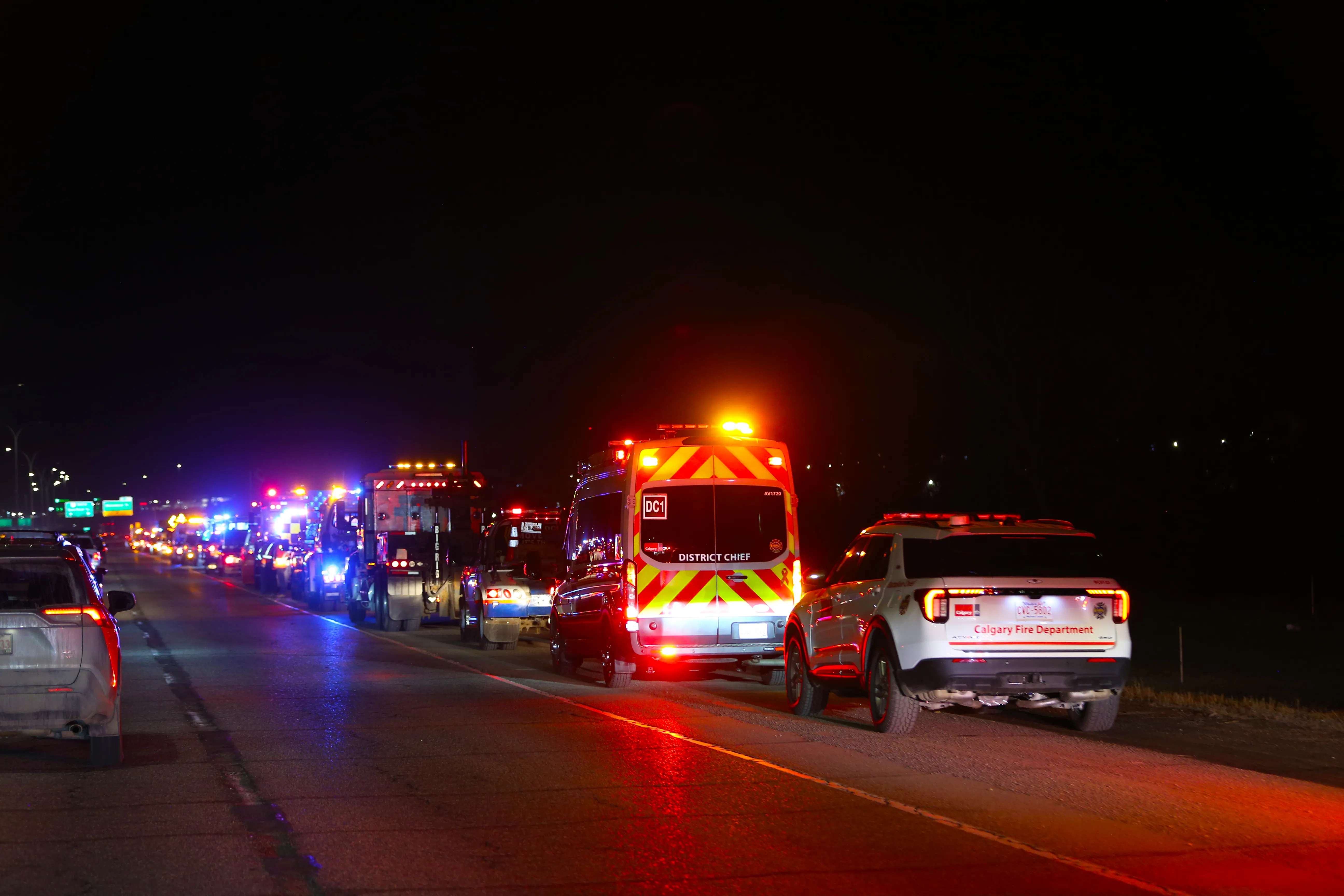 Airdrie residents raise questions about roadside worker safety rules ...