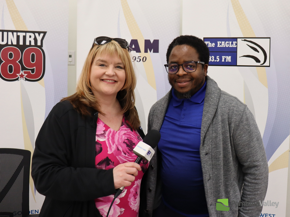 A day of giving: Community rallies for Many Hands food bank ...