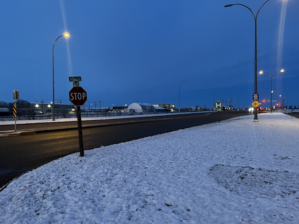 Snowfall leads to slippery roads across Central Alberta ...