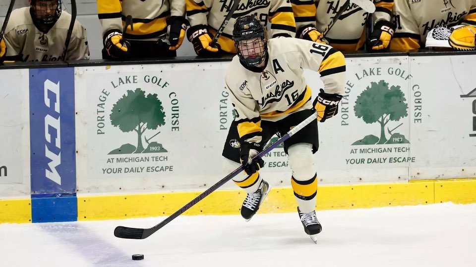 Gordon looking forward to suiting up for University of North Dakota ...