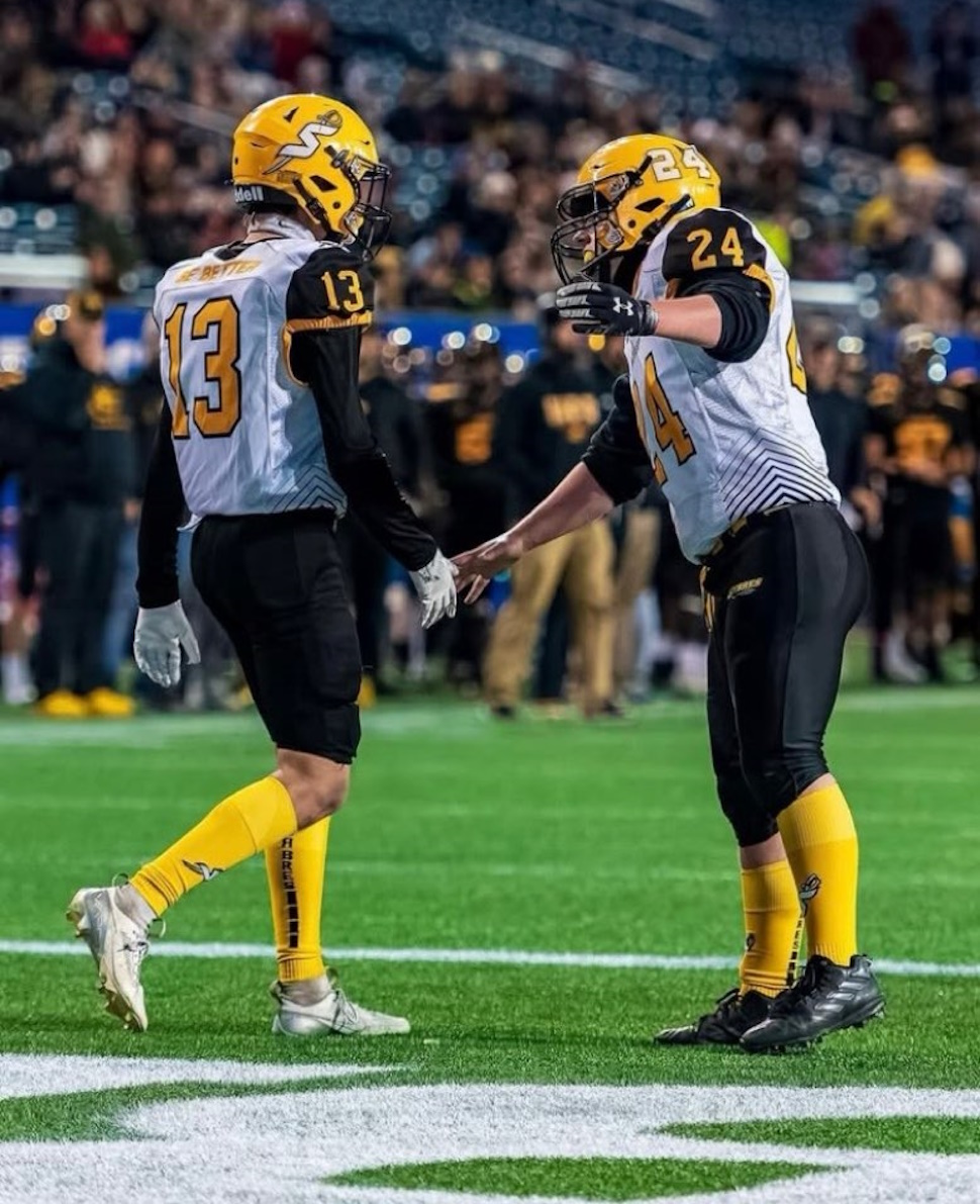 "I just love to hit", Sabres football star Wohlgemuth named to CFC ...