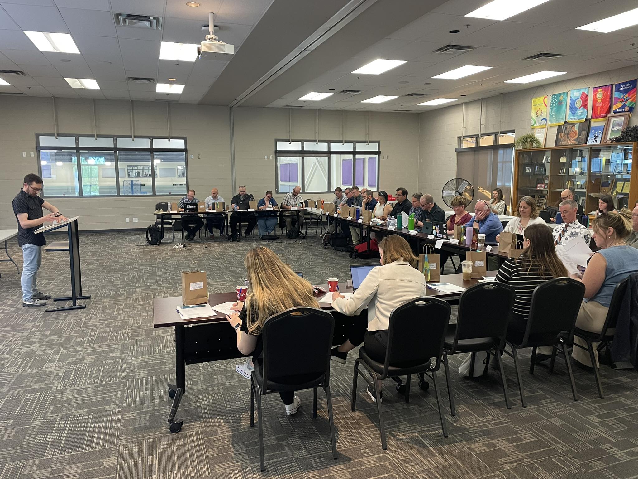 Airdrie hosts key public transit discussions - DiscoverAirdrie.com ...