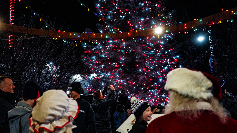 Light Up Okotoks receives national recognition - HighRiverOnline.com ...