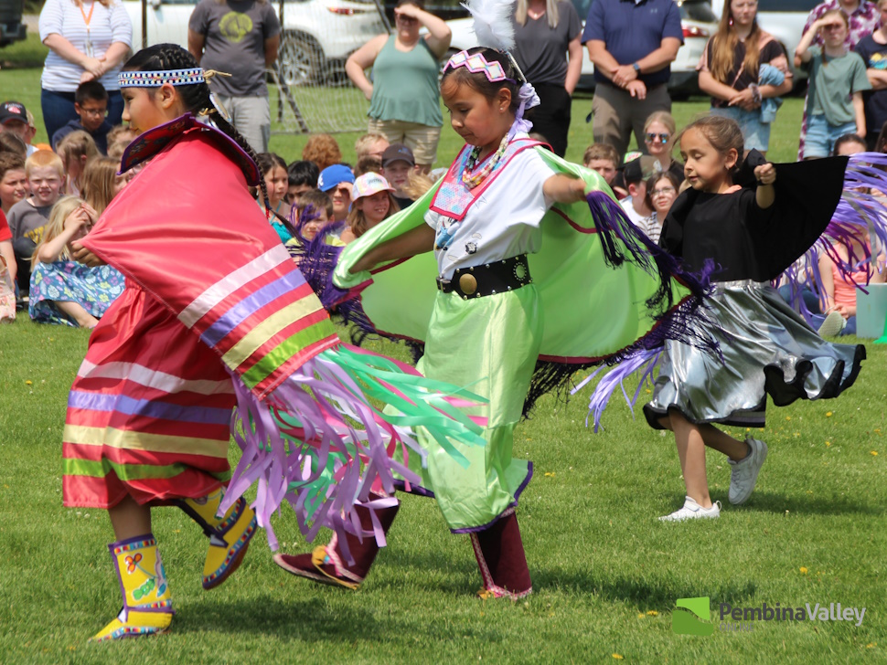 Anishinaabe culture shared through pow wow demonstrations ...