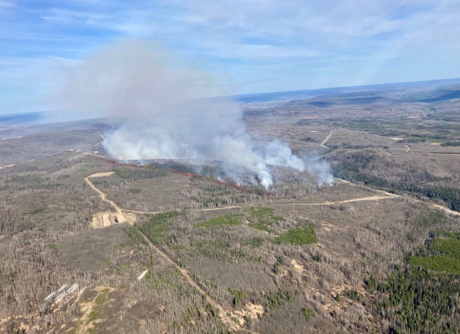 Evacuees return home as wildfire moves northeast of Fort St John ...