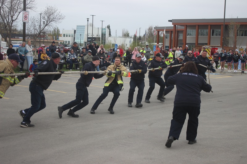 Carseland, Wheatland firefighters declare victory in fire truck pull ...
